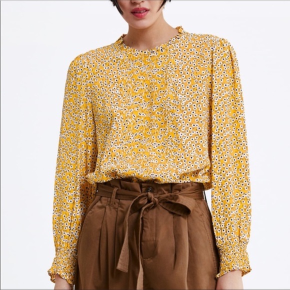 Zara | Tops | Zara Yellow Micro Daisy Floral Long Sleeve Top | Poshmark